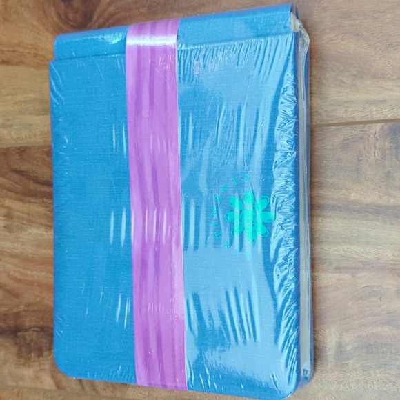 Creative Memories | Other | New Creative Memories Blue Scrapbook Album ...